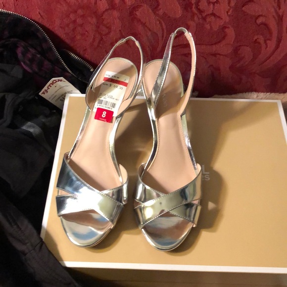 Calvin Klein | Shoes | Calvin Kleins Silver Leather Sandals | Poshmark